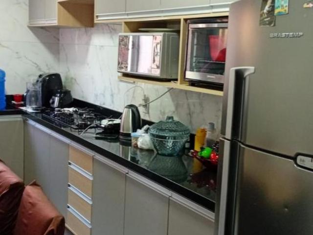 Apartamento à venda no Jardim Elisabeth em Taboão da Serra 48m²