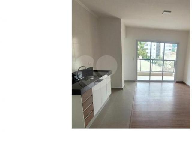 Apartamento à venda no Jardim Elvira Dias