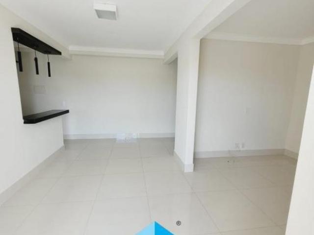 Apartamento á venda no Jardim Esmeralda