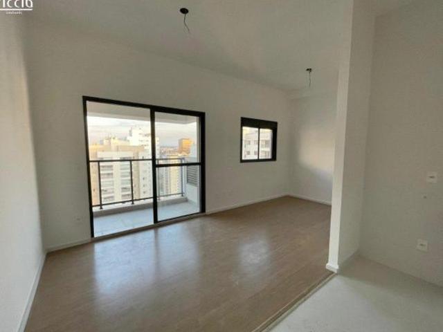 Apartamento à venda no Jardim Esplanada