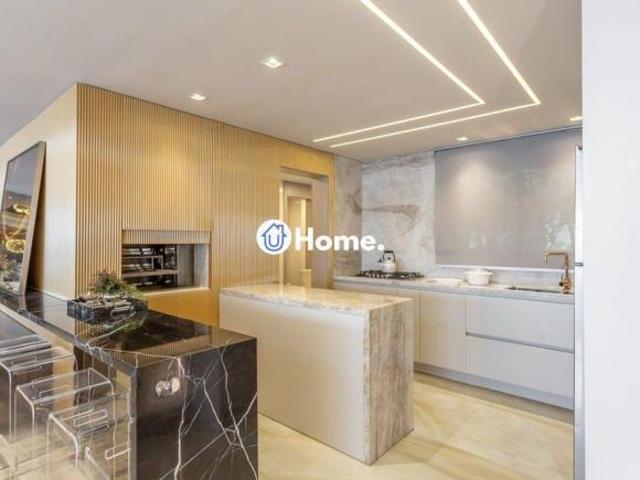 Apartamento à venda no Jardim Europa