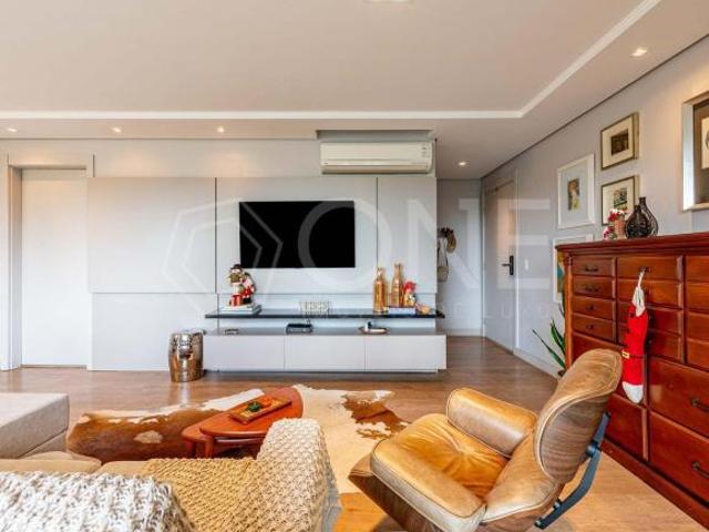 Apartamento à venda no Jardim Europa