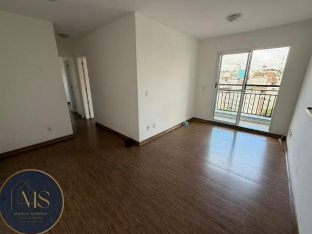 Apartamento à venda no Jardim Flor da Montanha