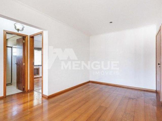 Apartamento à venda no Jardim Floresta