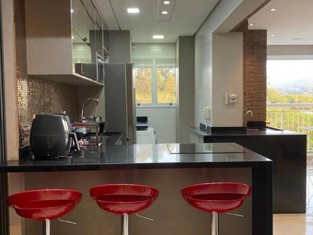 Apartamento à venda no Jardim Flórida Jundiaí/SP: 2 quartos, 1 suíte, 2 salas, 2 banheiros, 1 vaga