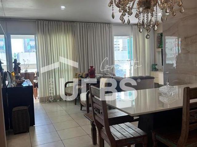 Apartamento à venda no Jardim Goiás, 3 suítes sendo 2 americanas, 2 vagas de garagem paralelas e esc