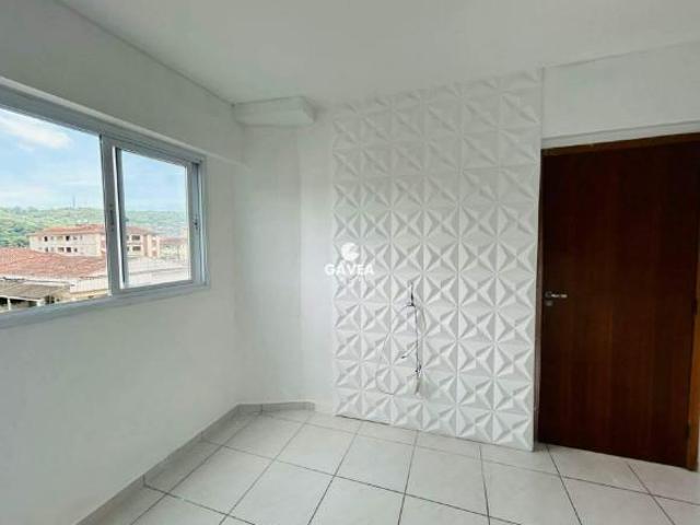 Apartamento à venda no Jardim Guassu em São Vicente