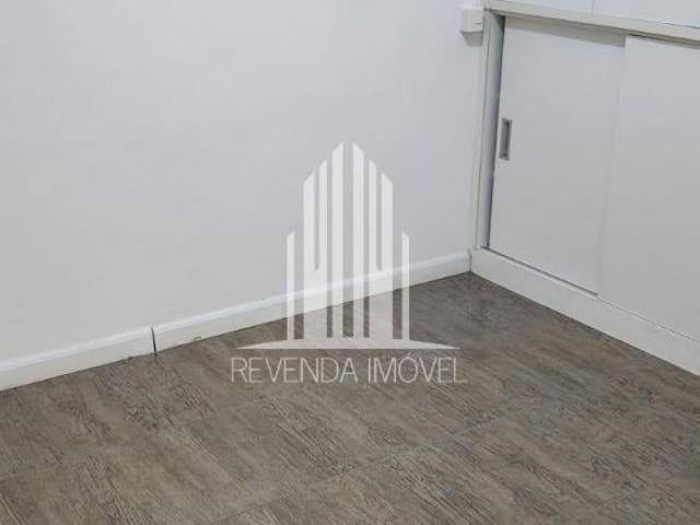 Apartamento à venda no Jardim Henriqueta, Taboão da Serra SP: 2 quartos, 1 banheiro, 1 vaga, 56,00 m