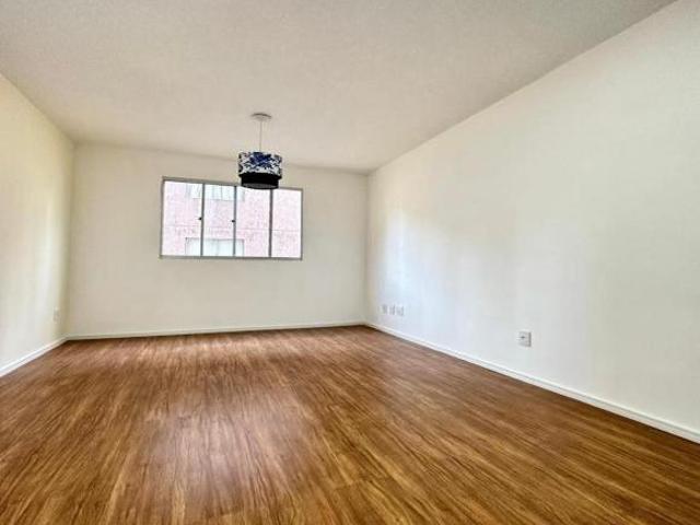 Apartamento à venda no Jardim Ipanema na Avenida Alexios Jafet 555