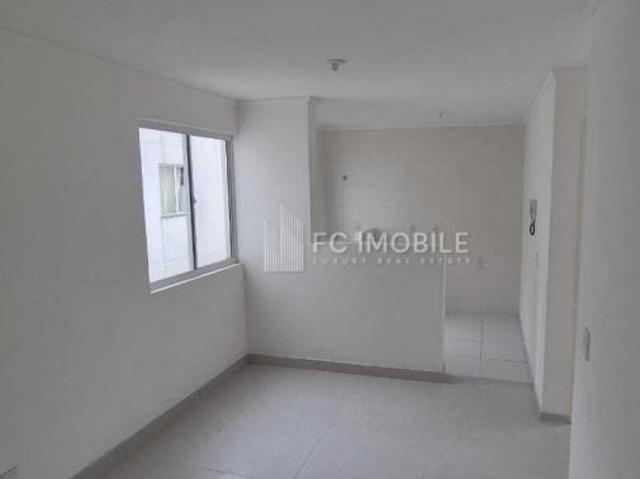Apartamento à venda no Jardim Itaqui