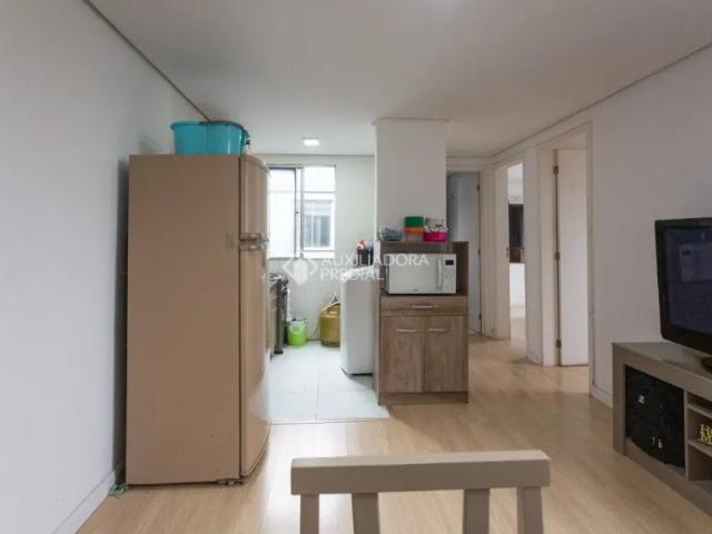 Apartamento à venda no Jardim Leopoldina com 2 dormitórios e 38 m² de área útil