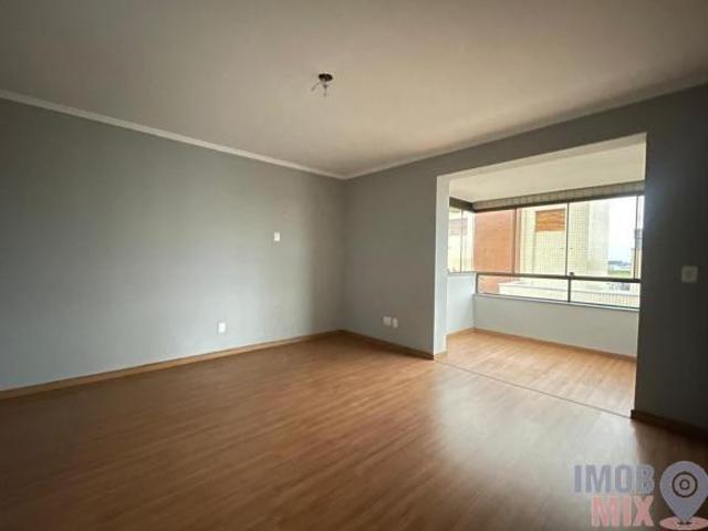 Apartamento à venda no Jardim Lindóia