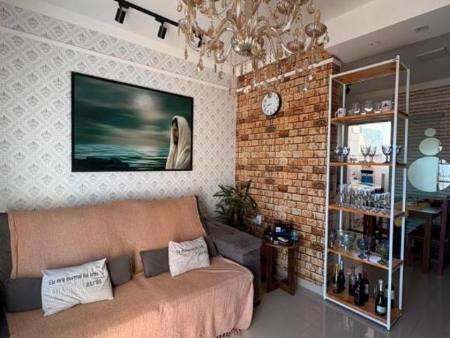Apartamento à venda no Jardim Luiza