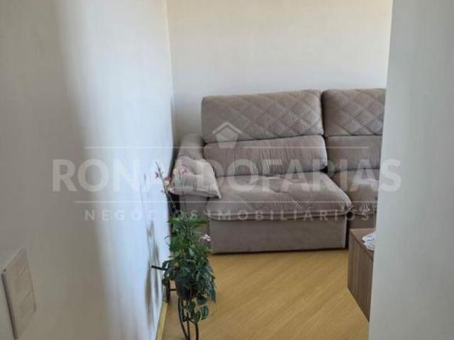 Apartamento a Venda no Jardim Marabá com 2 dormitórios e 1 vaga na garagem