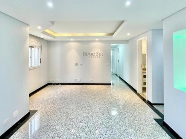 Apartamento à venda no Jardim Marajoara