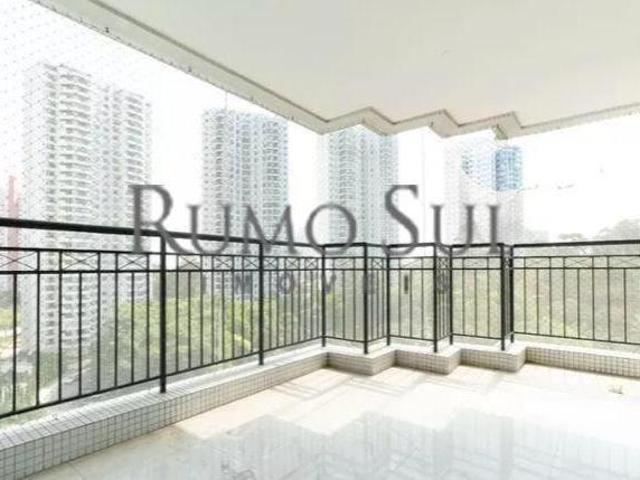 Apartamento à venda no Jardim Marajoara