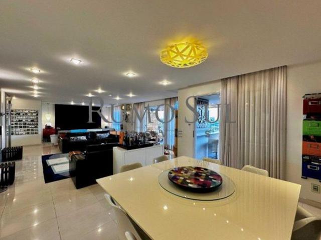 Apartamento à venda no Jardim Marajoara