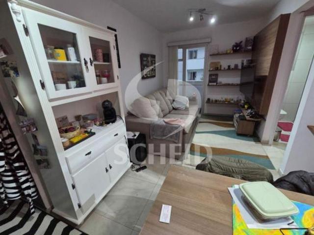 Apartamento à Venda no Jardim Marajoara 50m², 2 Dormitórios, sacada, e 01 Vaga coberta e Fixa