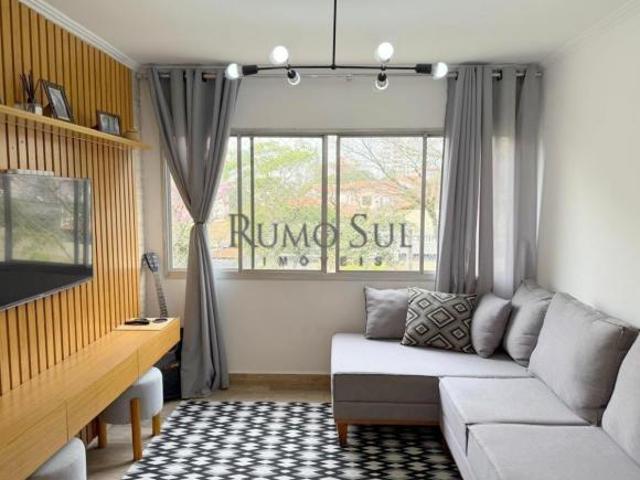 Apartamento à venda no Jardim Marajoara