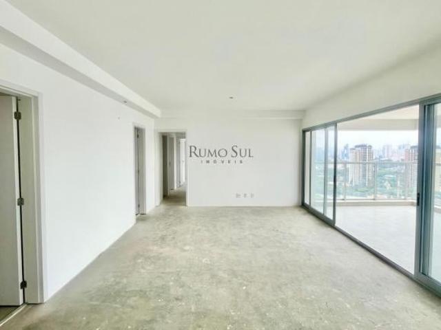 Apartamento à venda no Jardim Marajoara