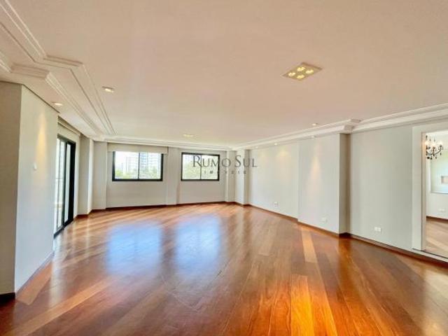 Apartamento à venda no Jardim Marajoara
