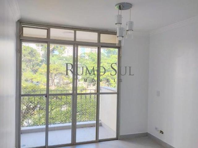 Apartamento à venda no Jardim Marajoara