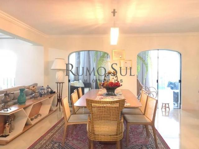 Apartamento à venda no Jardim Marajoara