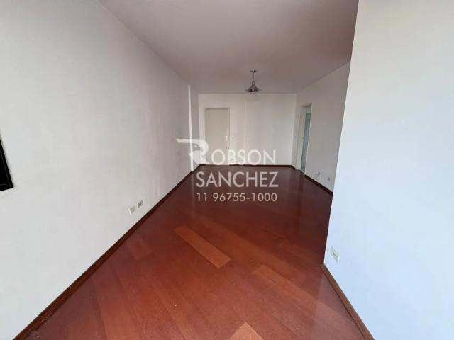 Apartamento a venda no Jardim Marajoara com 2 quartos, 1 suíte, 1 vaga, 60m², varanda, armários!