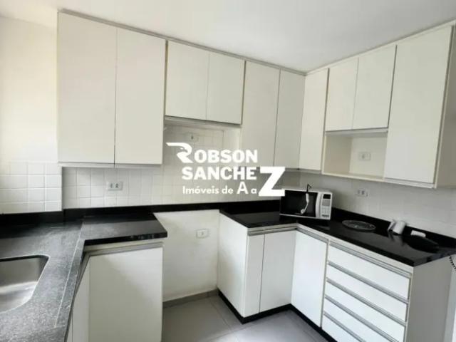 Apartamento a venda no Jardim Marajoara com 3 quartos, 2 vagas, 75m², armários, pronto para morar!