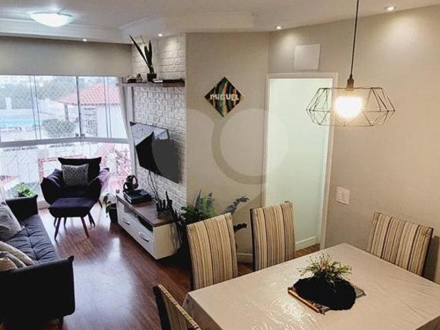 Apartamento a venda no Jardim Marajoara com 3 quartos e suíte