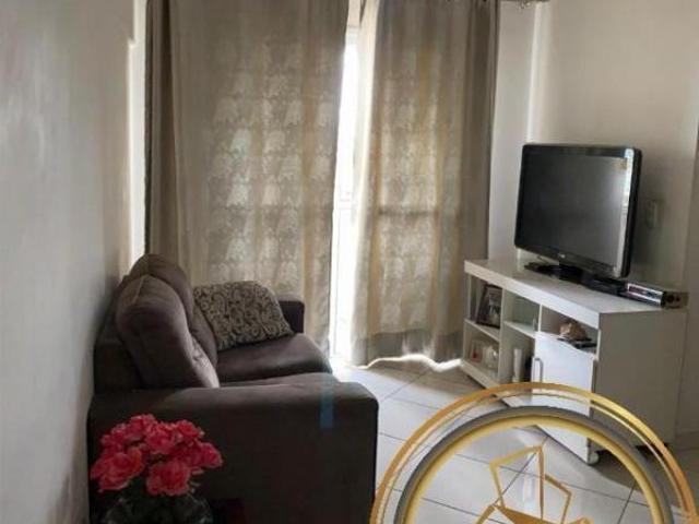 Apartamento à venda no Jardim Maringá, São Paulo: 2 quartos, 1 sala, 1 banheiro, 1 vaga na garagem