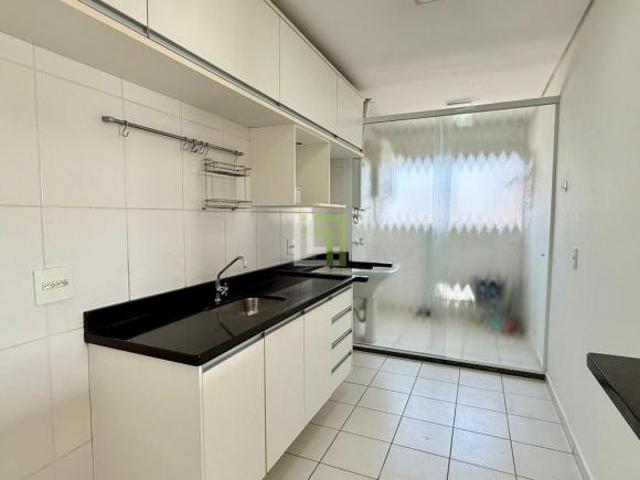 Apartamento à venda no Jardim Messina