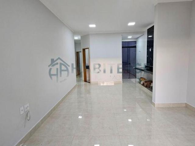 Apartamento à venda no Jardim Natal I em Franca SP: 2 quartos, 1 suíte, sala, banheiro, 1 vaga 72