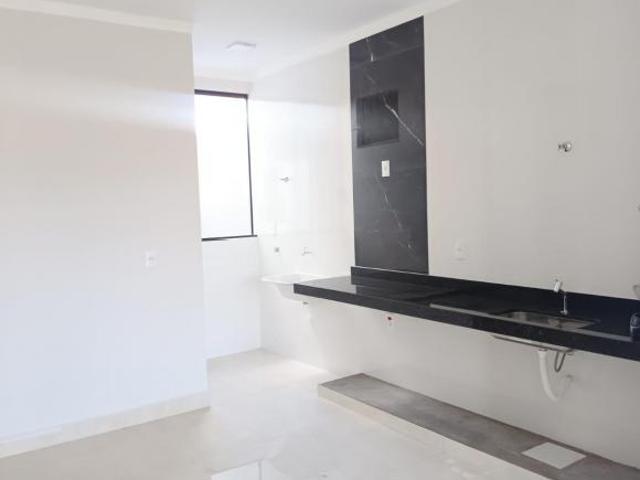 Apartamento à venda no Jardim Natal R$ 300.000,00
