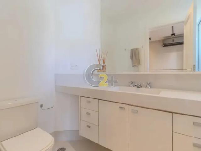 Apartamento á venda no Jardim Pauista, 4 suítes, 4 vagas de garagem