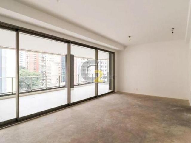 Apartamento á venda no Jardim Paulista, 4 suítes, 4 vagas de garagem