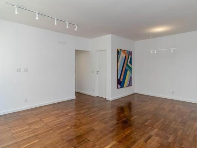 Apartamento à venda no Jardim Paulista