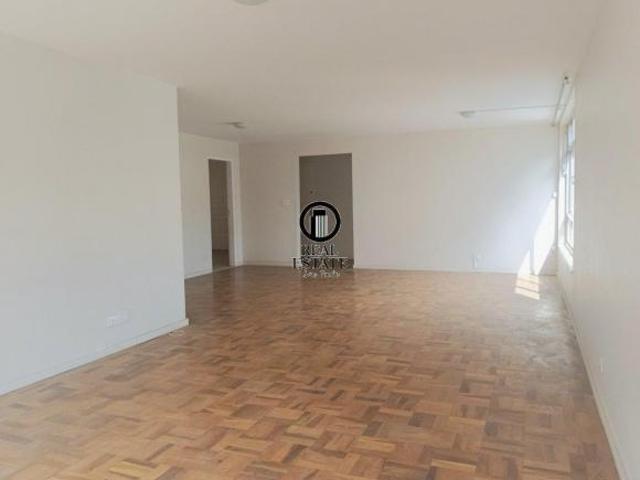 Apartamento à venda no Jardim Paulista