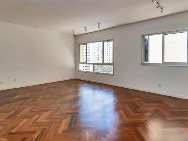 Apartamento a venda no Jardim Paulista, 117 m²