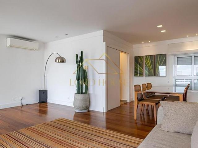 Apartamento à venda no Jardim Paulista