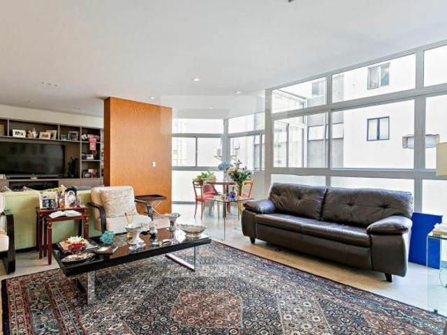 Apartamento à venda no Jardim Paulista