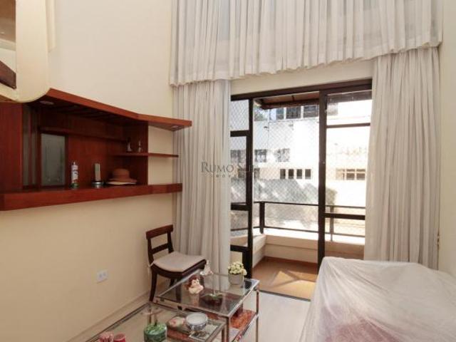 Apartamento à venda no Jardim Paulista