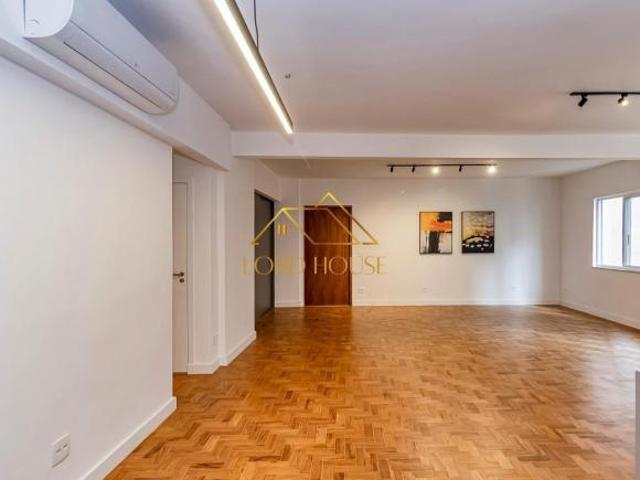 Apartamento à venda no Jardim Paulista