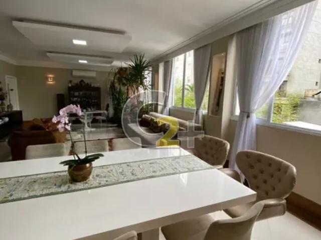 Apartamento a venda no Jardim Paulista, 3 quartos, 1 suíte e 2 vagas