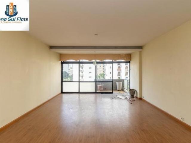 Apartamento à Venda No Jardim Paulista Com 3 Dormitórios e 2 Vagas Varanda