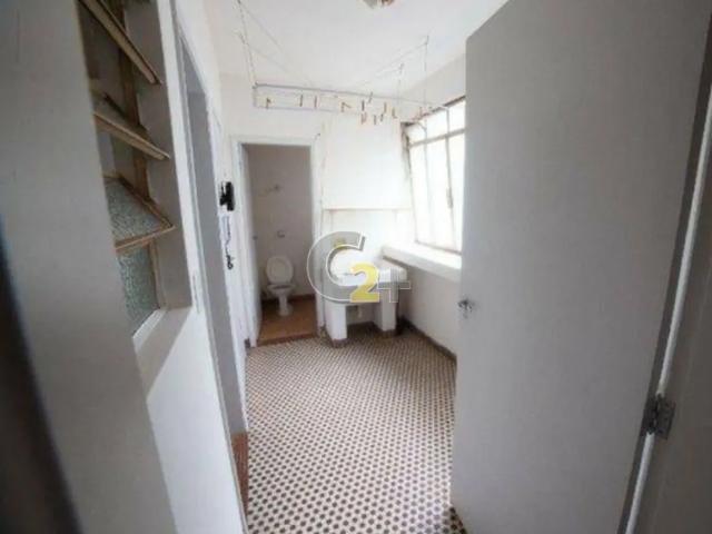 Apartamento à venda no Jardim Paulista com 2 quartos e 1 vaga de garagem