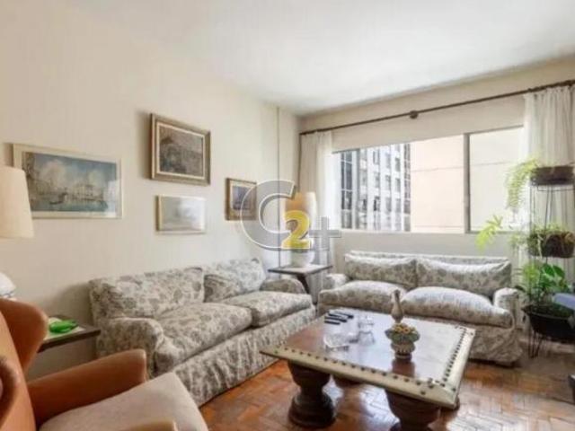 Apartamento à venda no Jardim Paulista com 2 quartos, sendo 1 suíte e 1 vaga