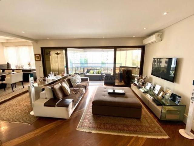 APARTAMENTO À VENDA NO JARDIM PAULISTA, SÃO PAULO