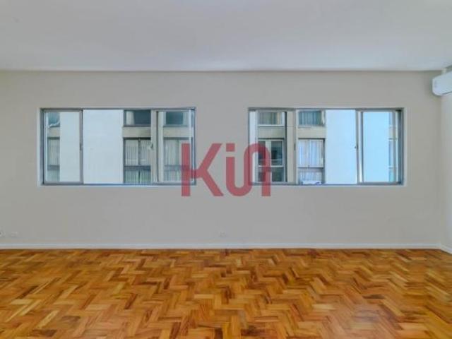 Apartamento à venda no Jardim Paulista, São Paulo SP: 3 quartos, 1 suíte, 2 banheiros, 1 vaga, 124m²