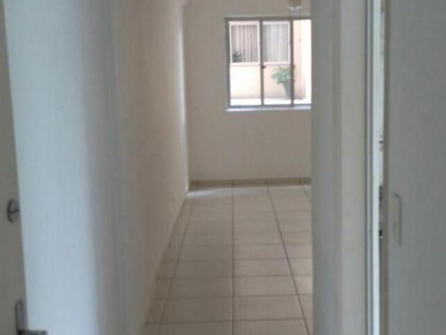 Apartamento à venda no Jardim Pinheiros com 3 dormitórios e 1 vaga
